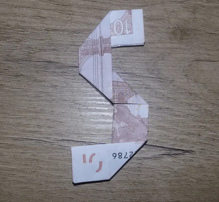 Geldgeschenke: Geldscheine mit Origami falten