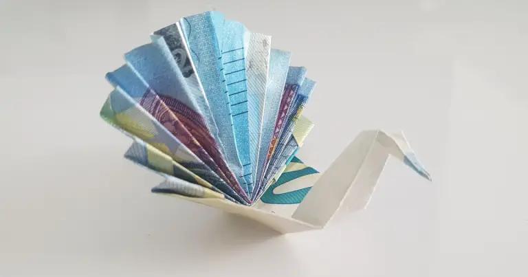 Geldgeschenke: Geldscheine mit Origami falten